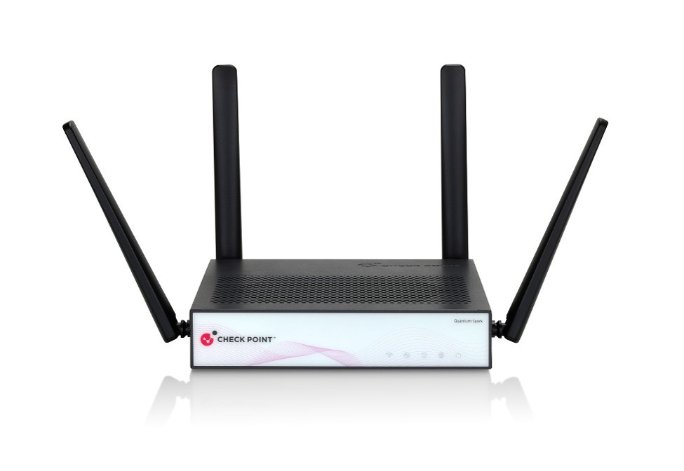 Infinity Spark: Suite per la sicurezza delle PMI – Check Point Software